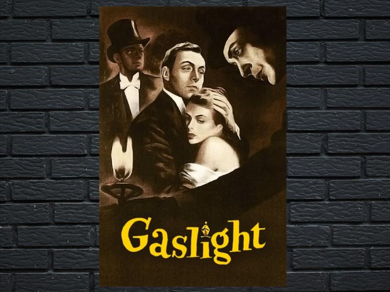 -Gaslight (1944)-The Original Movie - ClassicsOnPoint.com